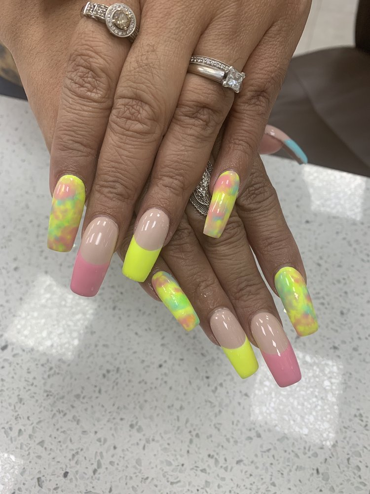 RENAISSANCE NAILS & SPA - 173 Photos & 200 Reviews - 1175 Renaissance ...