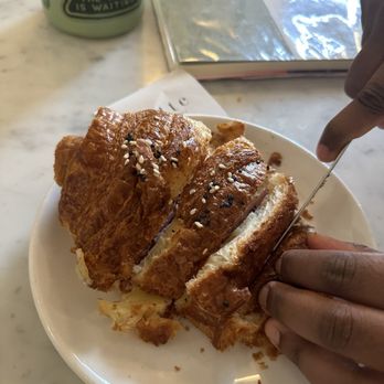 TATTE BAKERY & CAFE - Updated April 2025 - 242 Photos & 122 Reviews ...