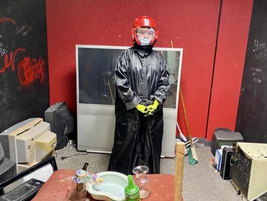 SMASH ZONE - Updated September 2024 - 17 Photos - 10111 W Capitol Dr ...