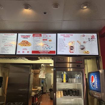 THE BUFFALO SPOT - LAKEWOOD - 189 Photos & 235 Reviews - 5910 Del Amo ...