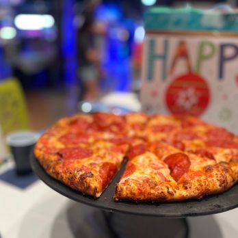 MAIN EVENT TEMPE - Updated November 2024 - 370 Photos & 529 Reviews ...