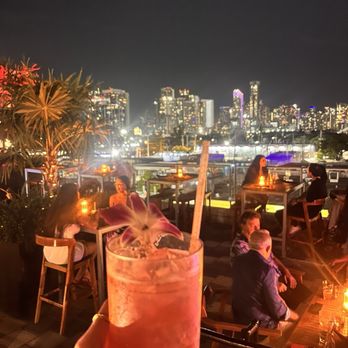 ASTRA - Updated December 2025 - 883 Photos & 772 Reviews - 2121 NW 2nd ...