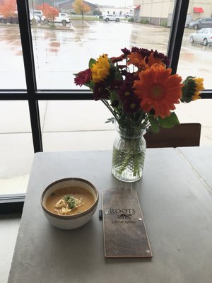 ROOTS LATIN GRILL - 45 Photos & 55 Reviews - 4127 W Wabash Ave ...