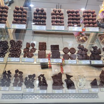 BIRNN CHOCOLATES - Updated December 2025 - 16 Photos & 24 Reviews - 314 ...