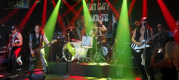 POST TIME LOUNGE CAFE & TROPICAL PATIO - Updated November 2025 - 315 ...