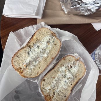 SHUG’S BAGELS - Updated September 2024 - 125 Photos & 132 Reviews ...