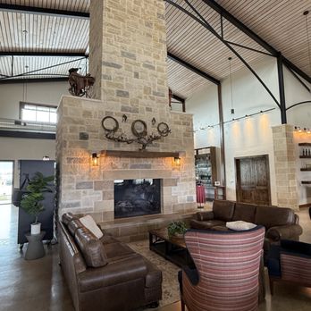 ARCH RAY RESORT - Updated July 2025 - 73 Photos & 37 Reviews - 4160 E ...