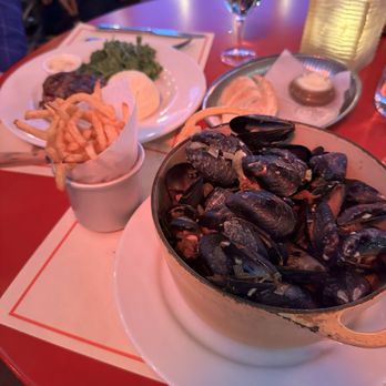 LUC’S CAFE & RESTAURANT - Updated December 2025 - 179 Photos & 293 ...