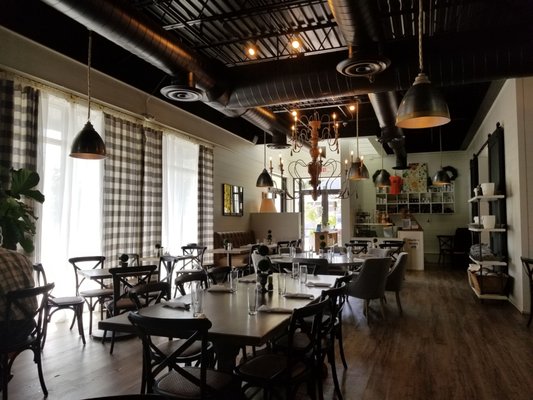 PERFECT PIG GRILL AND FISH HOUSE - 103 Photos & 126 Reviews - 28 ...