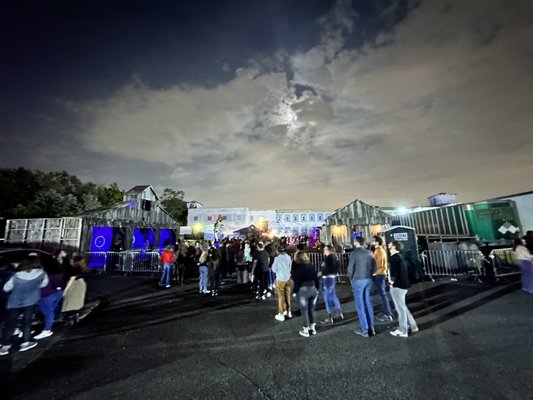 BRIGHTON ASYLUM - Updated November 2025 - 168 Photos & 230 Reviews - 2 ...