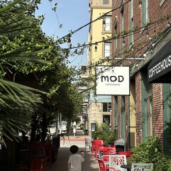 MOD COFFEEHOUSE - Updated August 2024 - 541 Photos & 620 Reviews - 2126 ...