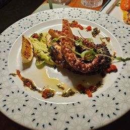 AMAL - Updated December 2025 - 380 Photos & 132 Reviews - 131 Bloor ...