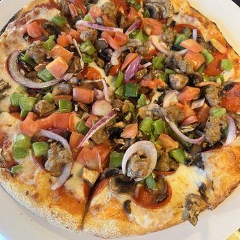 STUFT PIZZA BAR & GRILL - Updated January 2025 - 739 Photos & 1216 ...