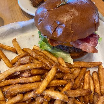 NORTHERN TAP HOUSE - Updated December 2024 - 145 Photos & 178 Reviews ...