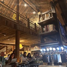 GIBBET HILL GRILL - Updated January 2025 - 489 Photos & 759 Reviews ...