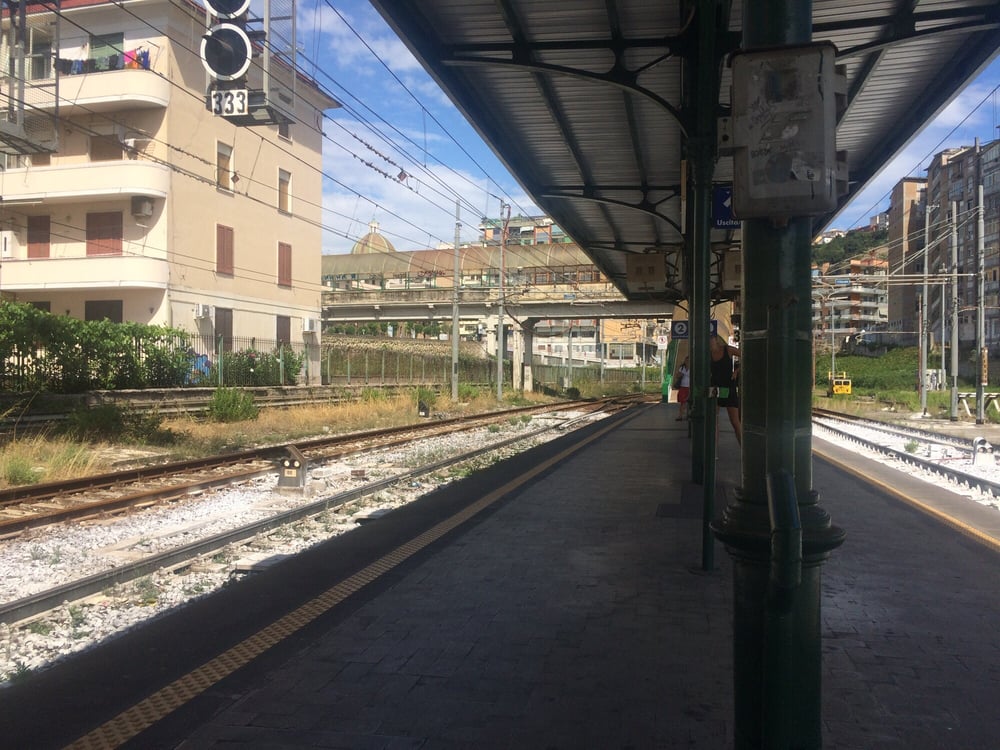 STAZIONE NAPOLI PIAZZA LEOPARDI - Piazzale Campi Flegrei 10, Napoli ...