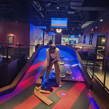 PUTTSHACK - LOUISVILLE - Updated October 2024 - 168 Photos & 52 Reviews ...