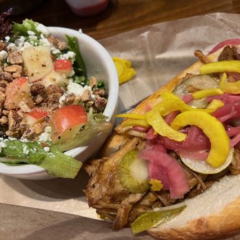 TAPPED - TAPHOUSE & KITCHEN - Updated December 2024 - 154 Photos & 258 ...