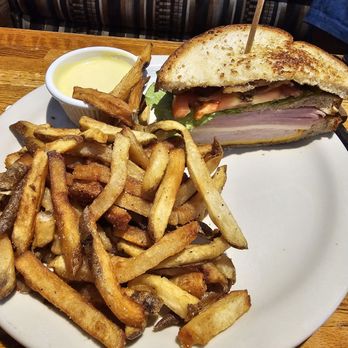 RAFFERTY’S - Updated December 2024 - 149 Photos & 235 Reviews - 7379 ...