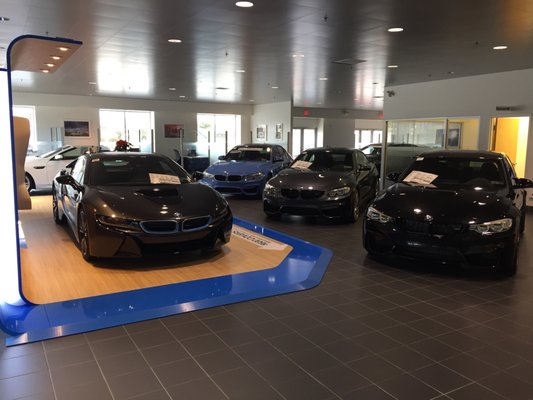 BMW OF DEVON - Updated October 2025 - 30 Photos & 143 Reviews - 20 ...