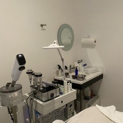 Best Table Shower Near Me - October 2025: Find Nearby Table Shower ...