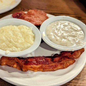 GRITZ FAMILY RESTAURANT - Updated October 2025 - 25 Photos & 35 Reviews ...