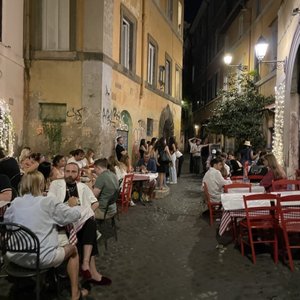 DAR POETA - 439 Photos & 442 Reviews - Vicolo del Bologna 45, Roma ...