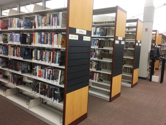LAKES REGIONAL LIBRARY - Updated November 2025 - 27 Photos & 19 Reviews ...