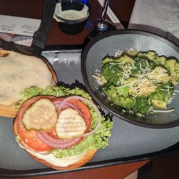 TJ CHUMPS - Updated October 2025 - 73 Photos & 144 Reviews - 1100 E ...