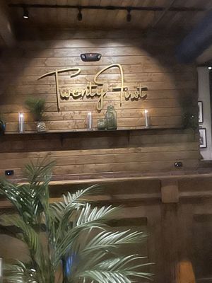 TWENTY FIRST - Updated April 2025 - 39 Photos & 18 Reviews - 1602 21st ...