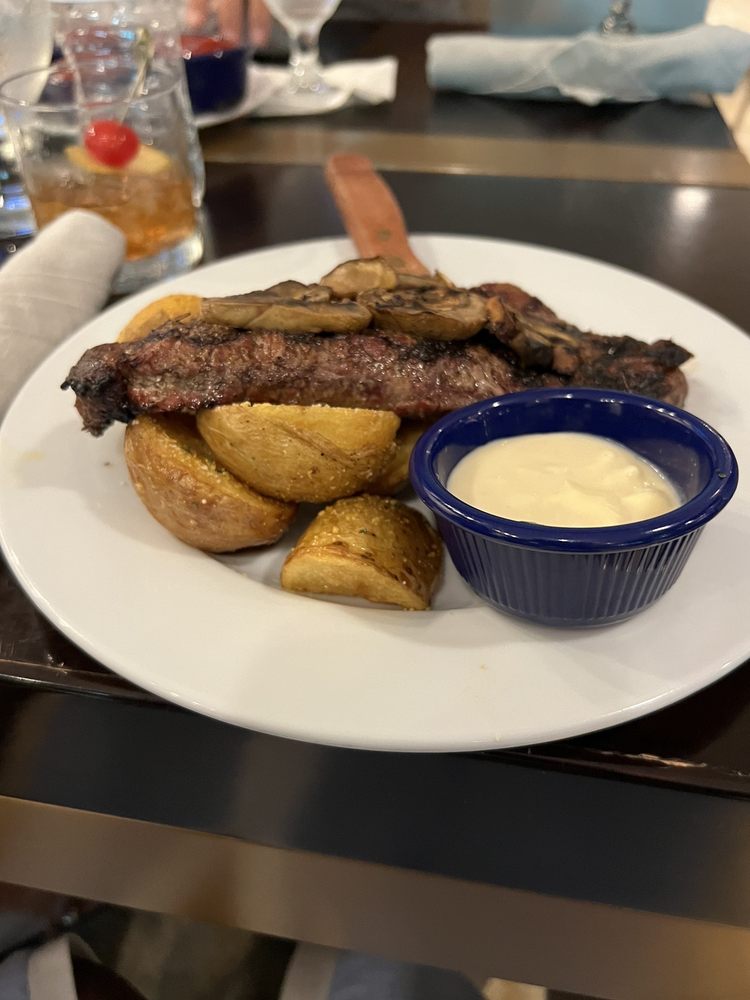 TANGO’S - Updated June 2024 - 29 Photos & 28 Reviews - 1500 Town Ctr ...