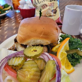 THE COURTYARD CAFE & BAKERY - Updated April 2025 - 185 Photos & 294 ...