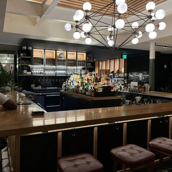 TOPSIDE - Updated April 2025 - 725 Photos & 373 Reviews - 101 W ...