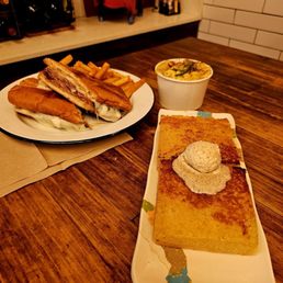 SMOKE AND DOUGH - Updated September 2025 - 463 Photos & 303 Reviews ...