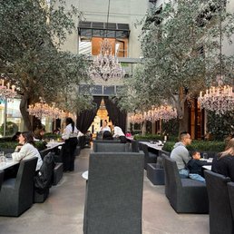 RH COURTYARD RESTAURANT AT RH TORONTO - Updated December 2025 - 646 ...
