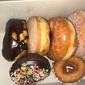 DANNYS DONUT SHOP - Updated June 2025 - 40 Photos & 40 Reviews - 1365 N ...