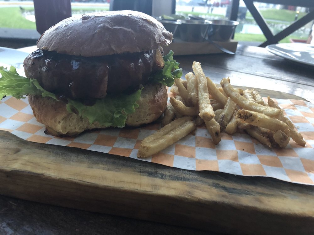 MADISON GRILL - Isabel Pesado de Mier S/N, Orizaba, Veracruz, Mexico - Yelp