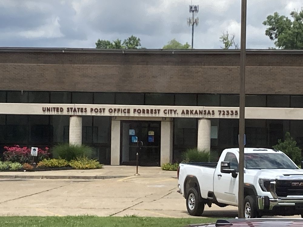 US POST OFFICE - Updated June 2025 - 621 E Broadway Ave, Forrest City ...