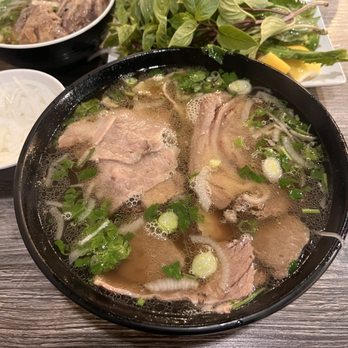 PHO 101 - Updated December 2024 - 1635 Photos & 1024 Reviews - 8031 ...