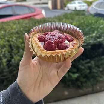 LA JOCONDE PASTRY - Updated December 2025 - 174 Photos & 225 Reviews ...