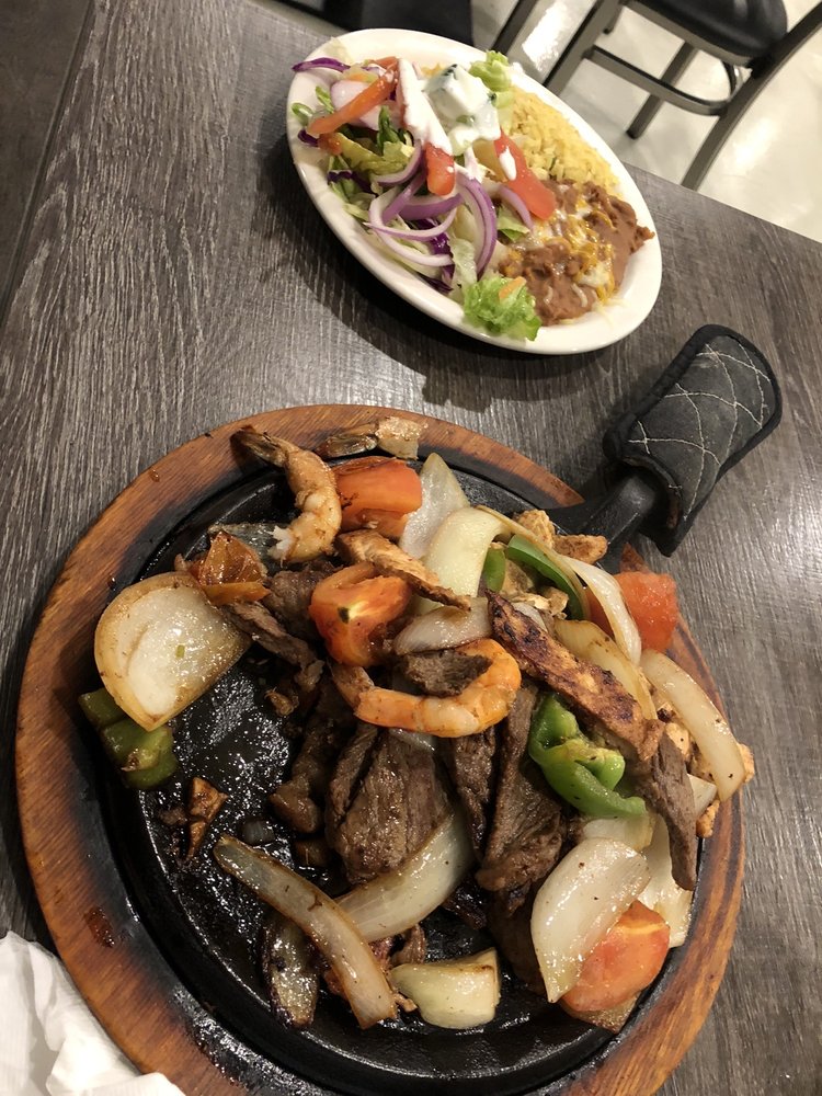 MARISCOS EL PACIFICO - 137 Photos & 121 Reviews - 702 S Santa Fe Ave ...