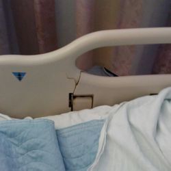 COMMUNITY FIRST MEDICAL CENTER - 43 Photos & 114 Reviews - 5645 W ...