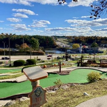 PIRATE’S COVE ADVENTURE GOLF - Updated October 2025 - 97 Photos & 97 ...