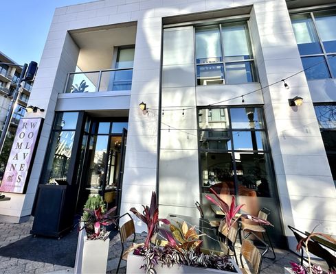 ROMAN WOLVES - Updated December 2024 - 549 Photos & 349 Reviews - 1980 ...