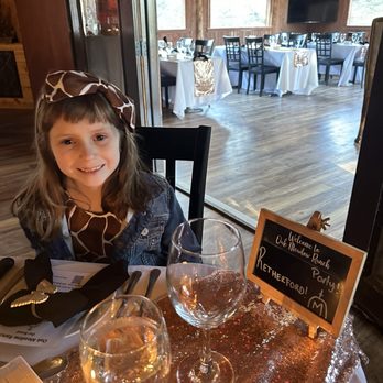 OAK MEADOW RANCH FEATURING THE WHITEHORSE STEAKHOUSE - Updated July ...