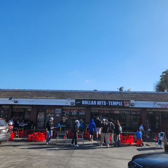 DOLLAR HITS - Updated September 2024 - 1970 Photos & 727 Reviews - 2432 ...
