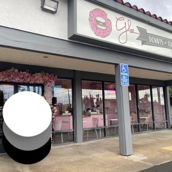 GLEE DONUTS & BURGERS - Updated January 2025 - 1339 Photos & 1589 ...