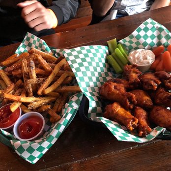 MOOR PAT - Updated July 2025 - 150 Photos & 134 Reviews - 78 E Spring ...