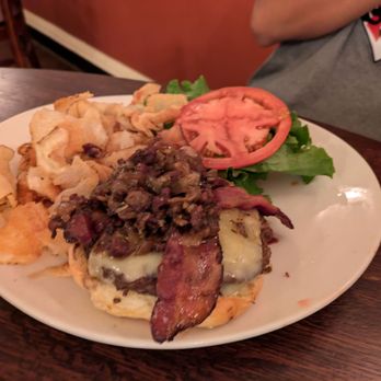 THE MOUNT VERNON INN RESTAURANT - Updated March 2025 - 697 Photos & 526 ...