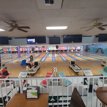 SURF BOWL - Updated December 2025 - 137 Photos & 258 Reviews - 1401 S ...